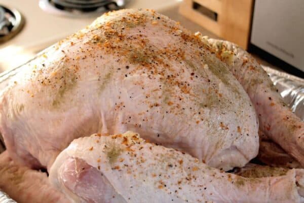 How to Store Turkey Before Thanksgiving - The Happy Home Life